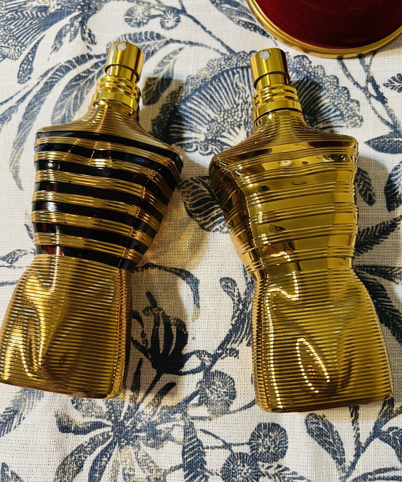 Le Male Elixir vs Absolu | bestmenscolognes.com