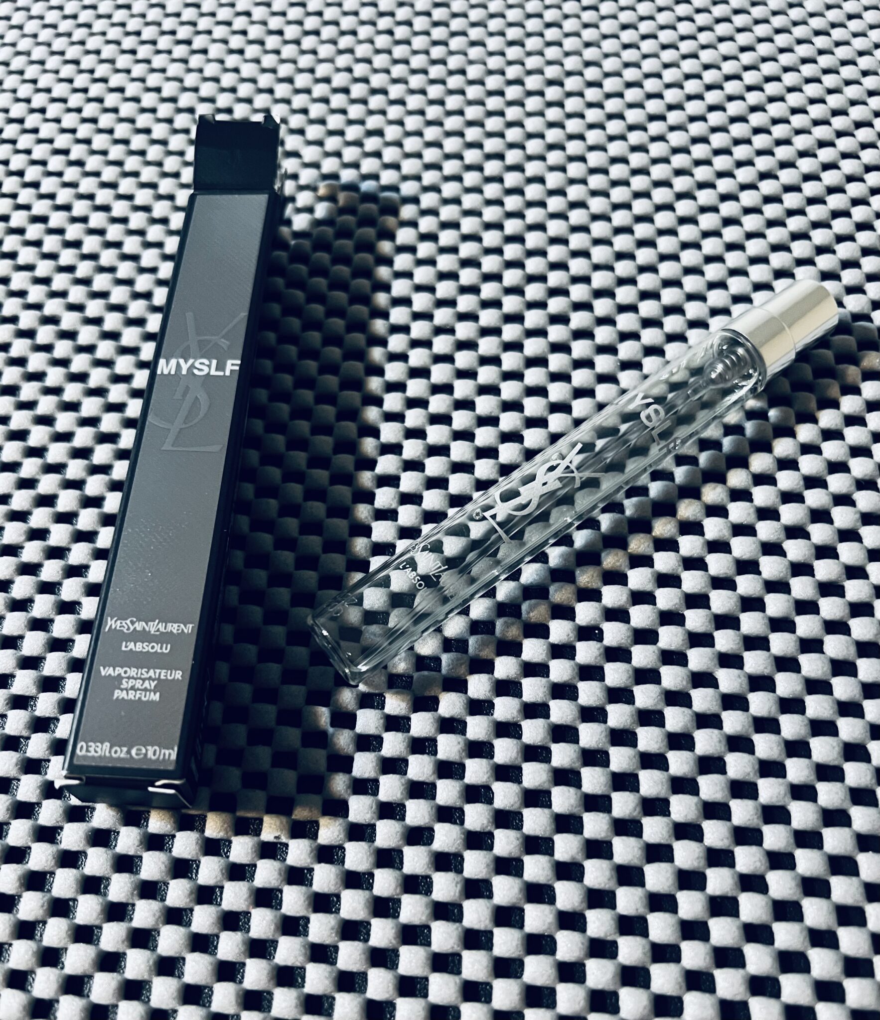 Myslf EDP vs. L’Absolu | bestmenscolognes.com